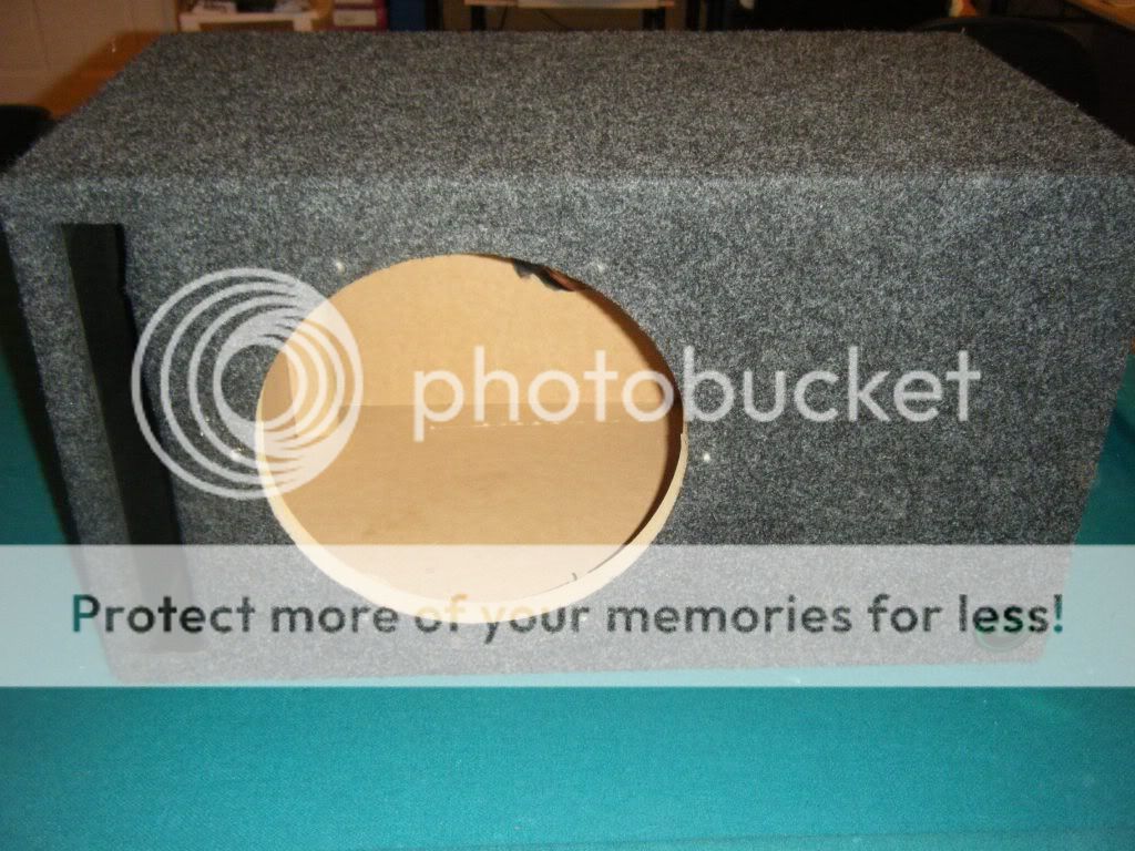 10'' Kicker Comp in Truck Box | Ford Powerstroke Diesel Forum